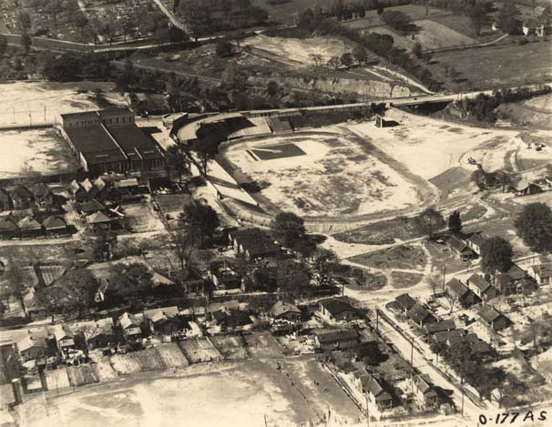 Cramton Bowl (Montgomery) – Curve in the Dirt.com