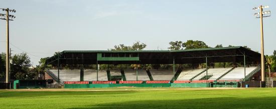 J.P. Small Memorial Stadium (Jacksonville) – Curve in the Dirt.com